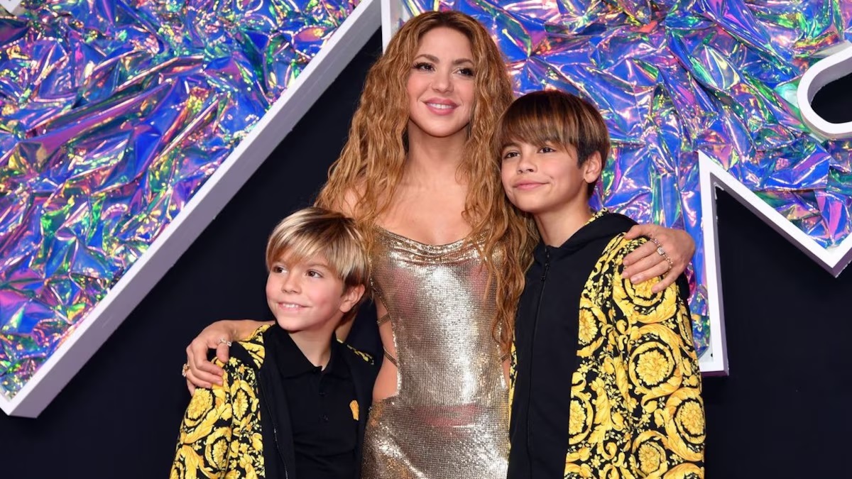 Shakira celebra el Día de las Madres con el debut musical de sus hijos - Crónica Maya